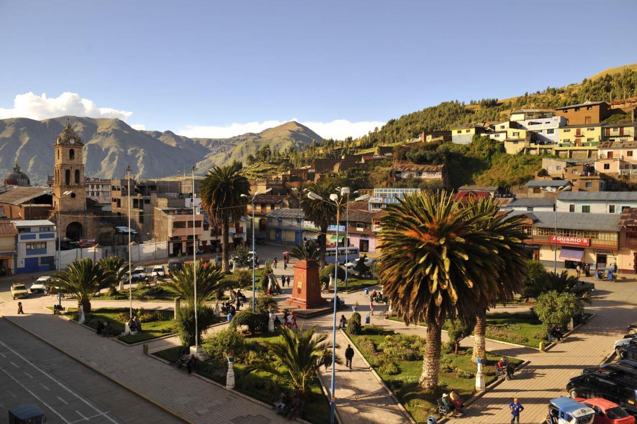 Ciudad de Sicuani - El Peru en fotos